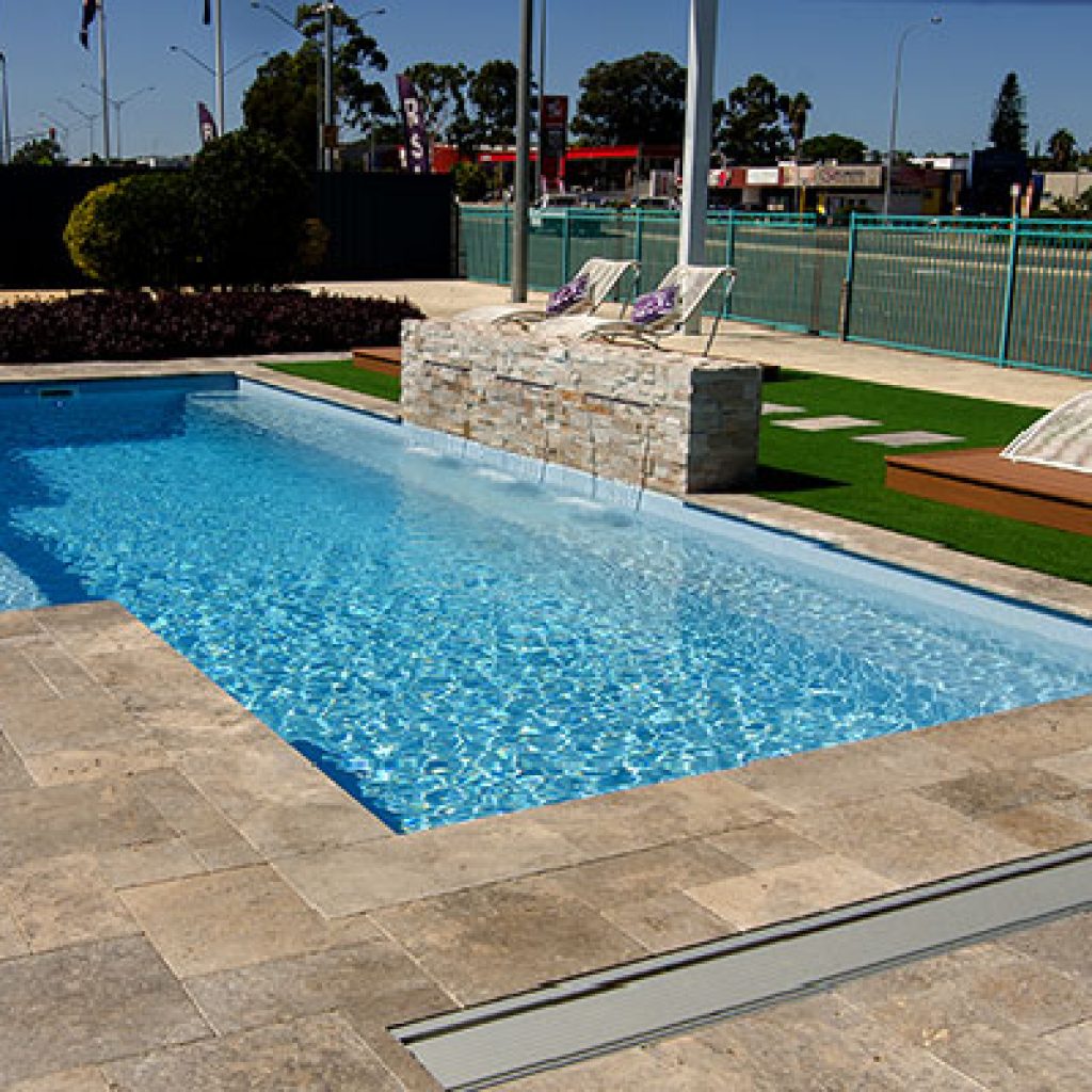Bedarra - 7.5m x 3.8m - Riverbay Pools